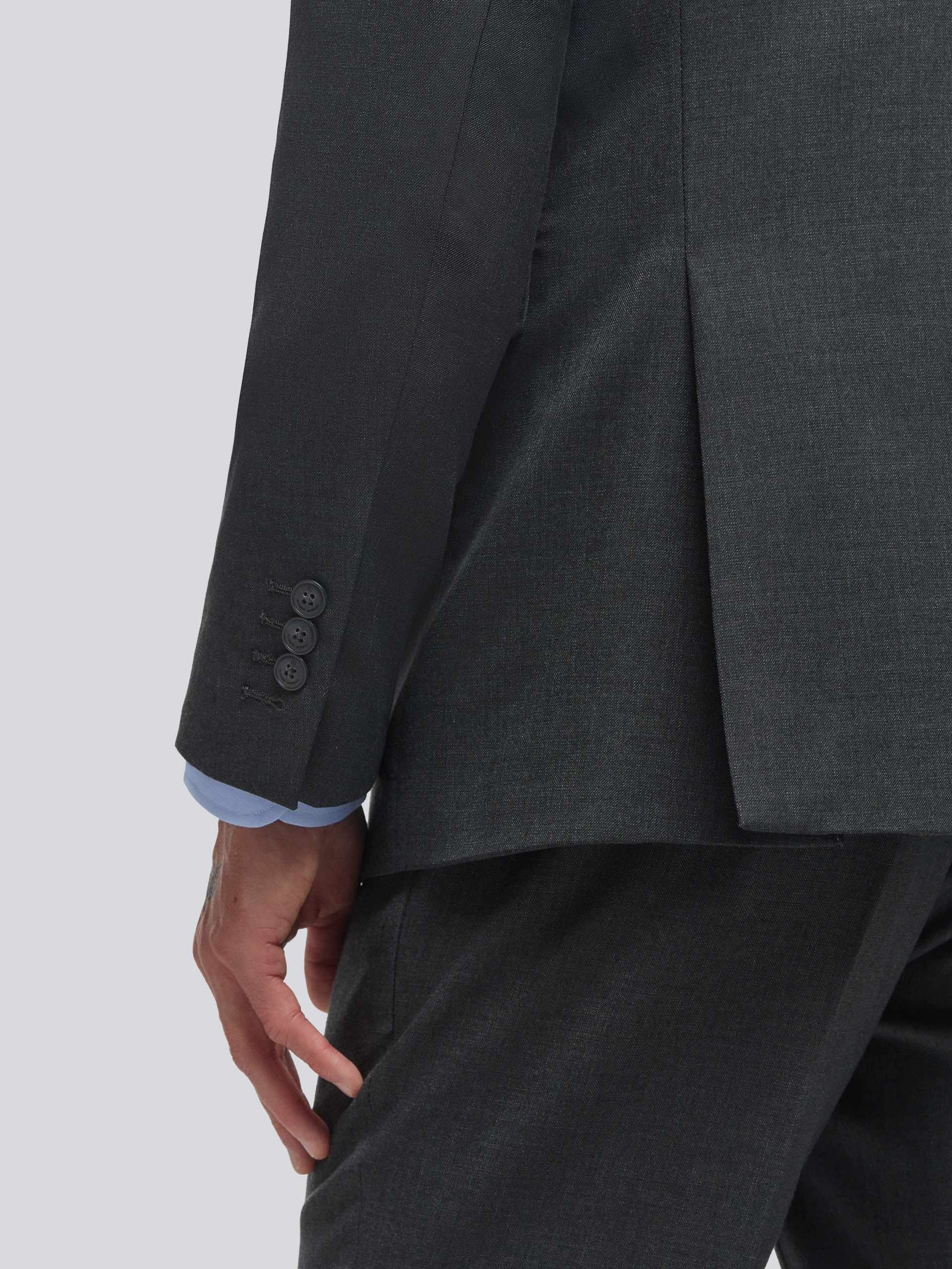 AMERICANA FIL A FIL CRUZADO GRIS