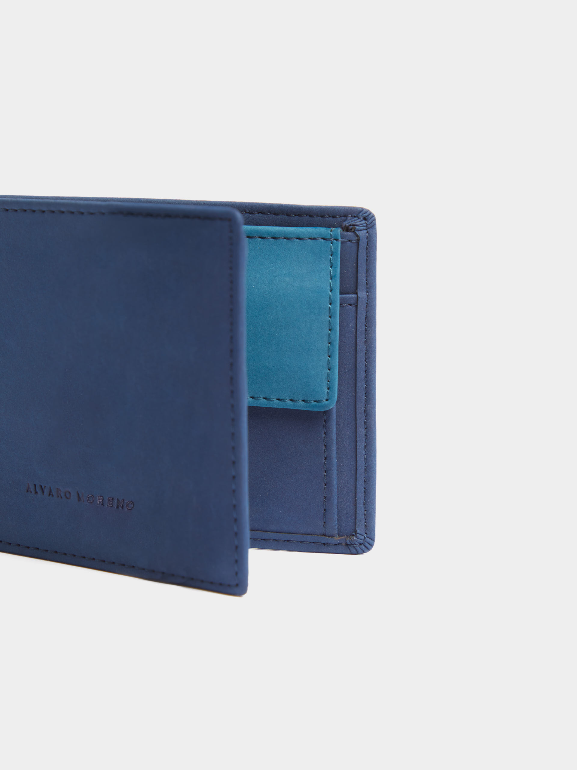 CARTERA AZUL MARINO